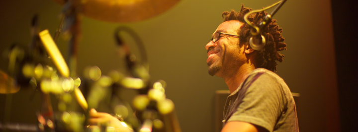 Podcast 104 - Claude Coleman (Ween) - In incredible journey of fate and ...